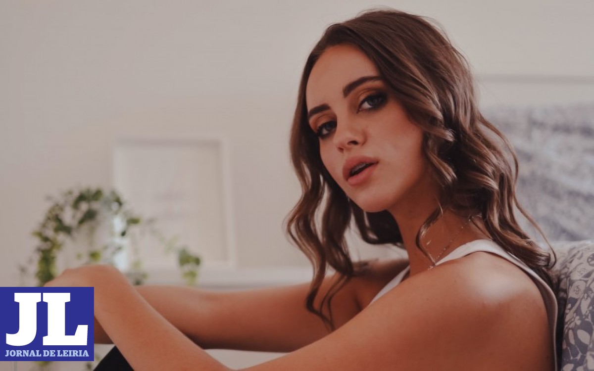 Jornal de Leiria - Ana Maria tem 17 anos, 38 mil seguidores no Tik Tok ...