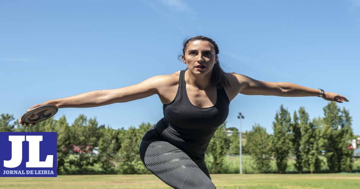 Jornal de Leiria - Irina Rodrigues na final do lançamento do disco nos ...
